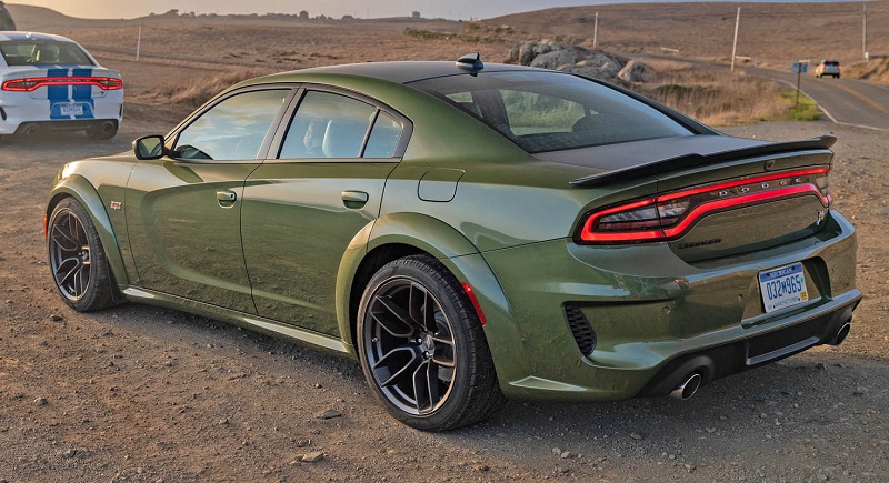 StriveME - تشارجر gt مواصفات واسعار الفئة القياسية من السيارة العضلية